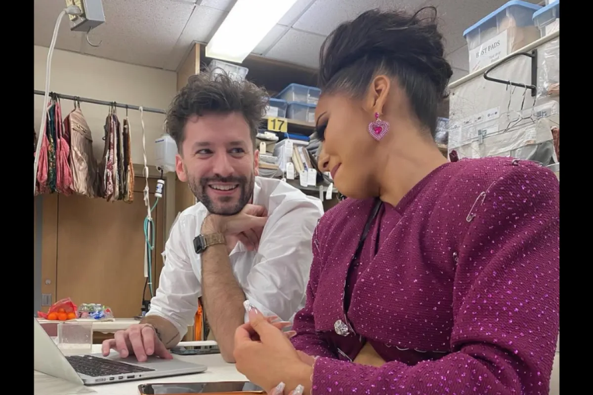 Matthew Smith's Selena-Inspired Costumes Spotlighted by CBS Austin ...